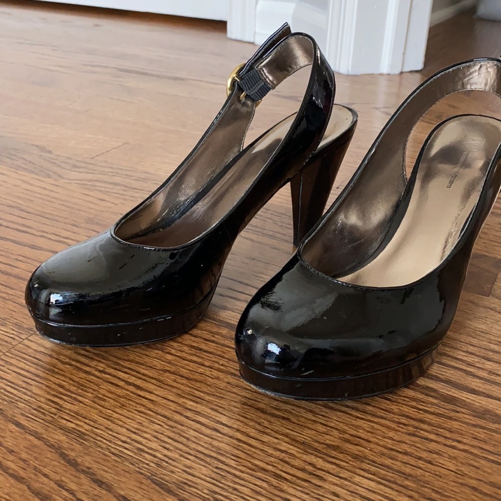 Classic Black Pumps. Patent Leather Platform Heels - Gem
